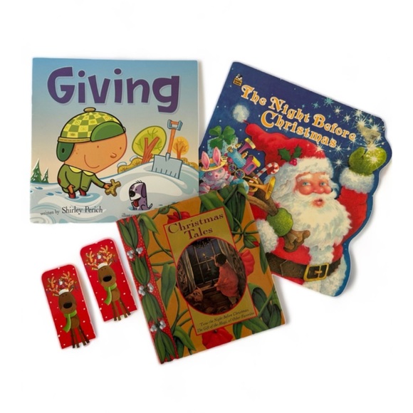 Vintage | Accents | Christmas Themed Book Bundle | Poshmark